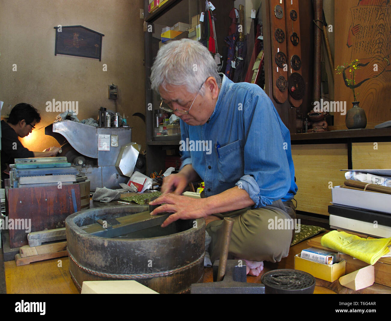 Japan knife hi-res stock photography and images - Alamy