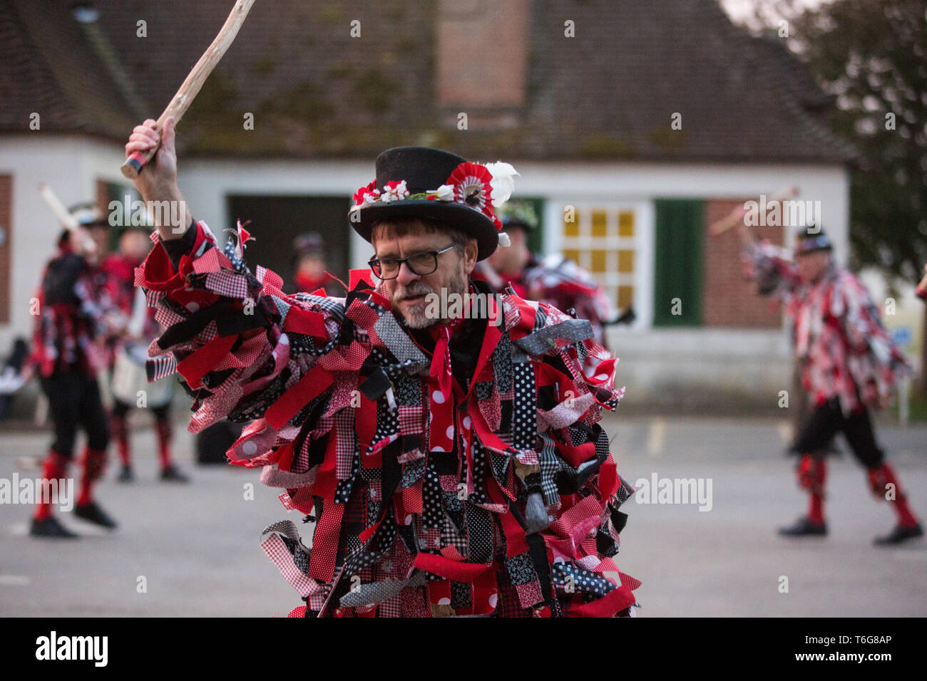 Runnymede, UK. 1st May, 2019. Datchet Border Morris provide a display ...