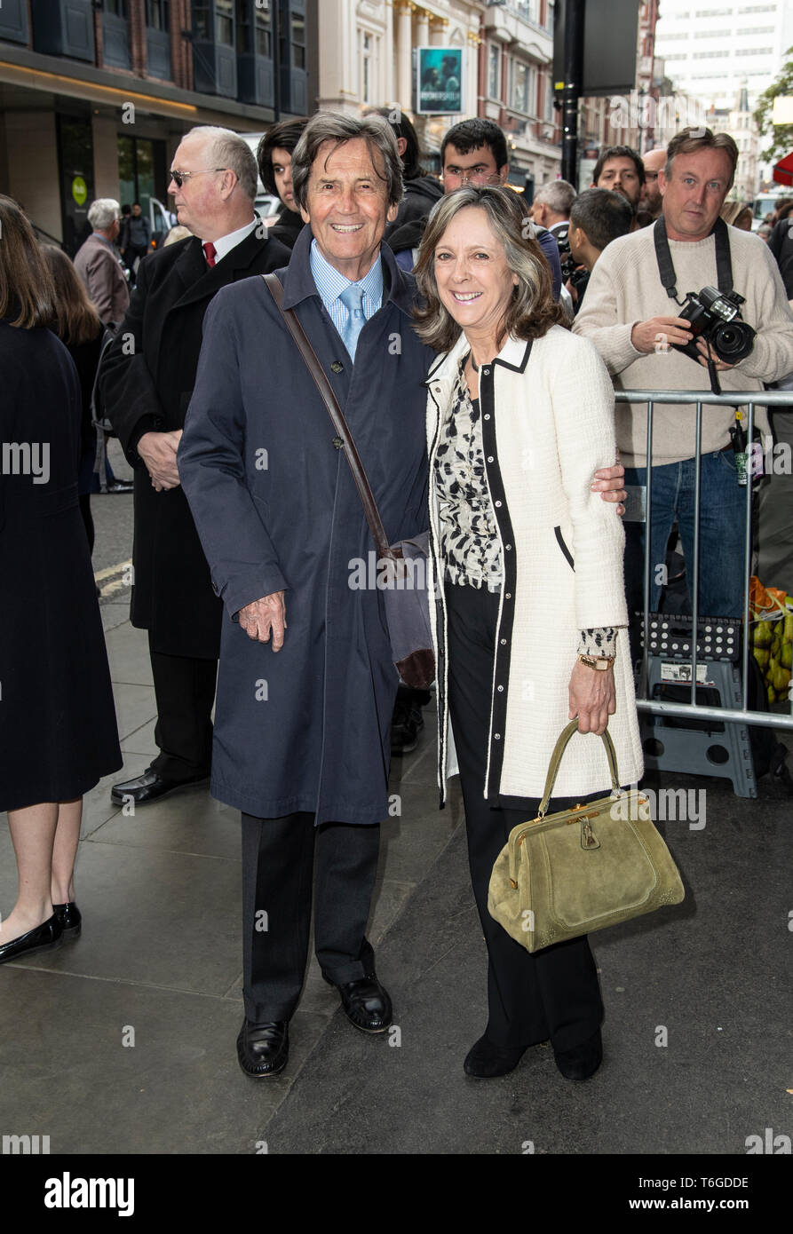London, UK. Melvyn Bragg and Gabriel Clare-Hunt at the ÔMan of La ...