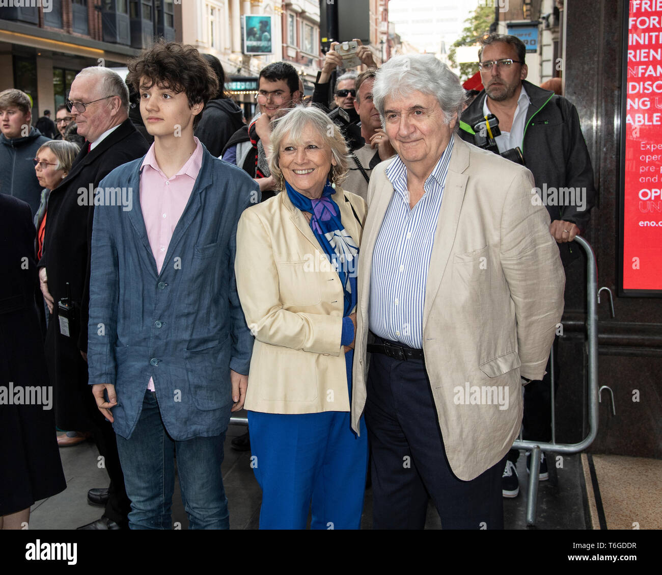 Kara wilson hi-res stock photography and images - Alamy