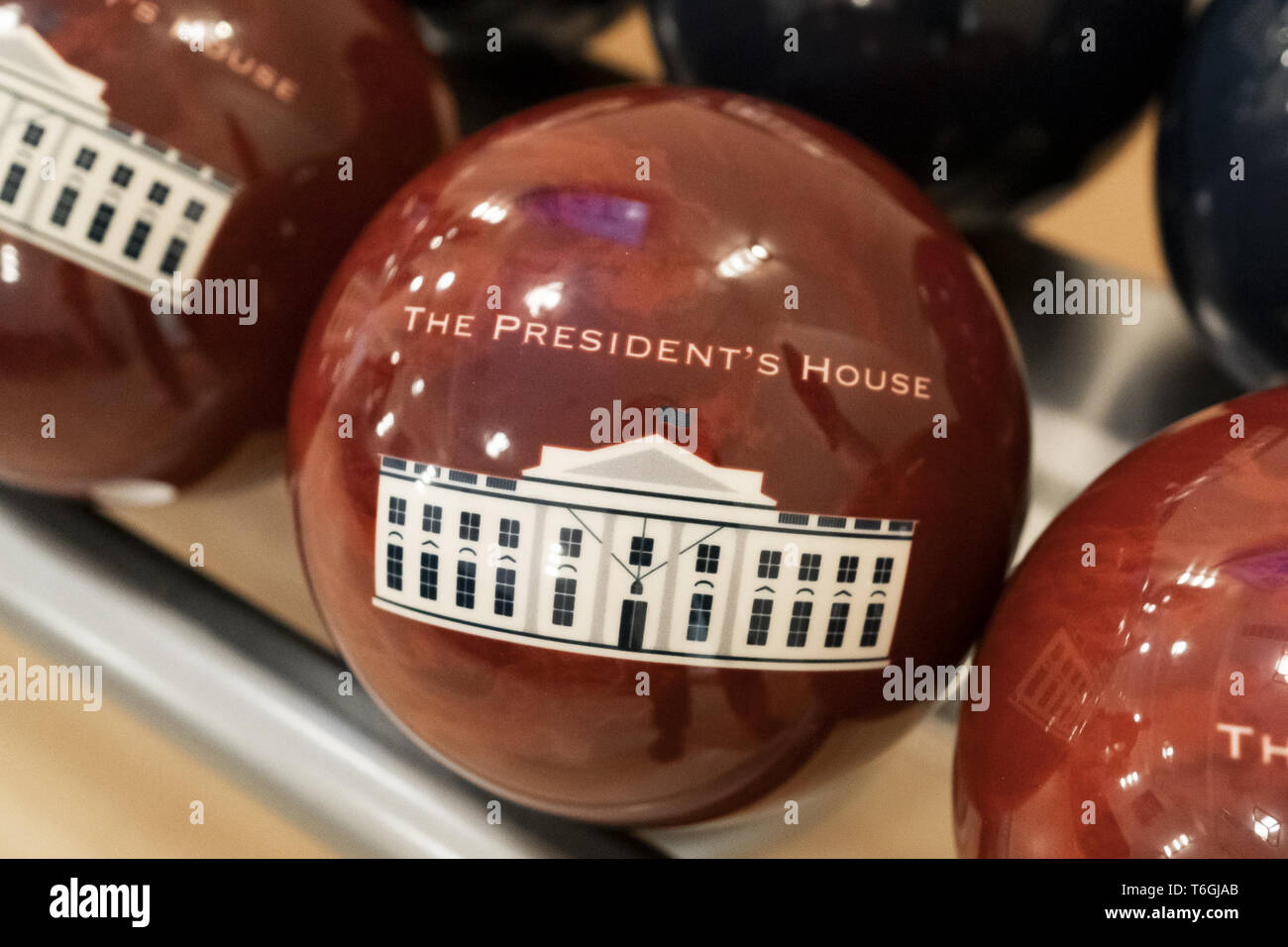 Washington DC, USA. 01st May, 2019. First Lady Melania Trump welcomed ...