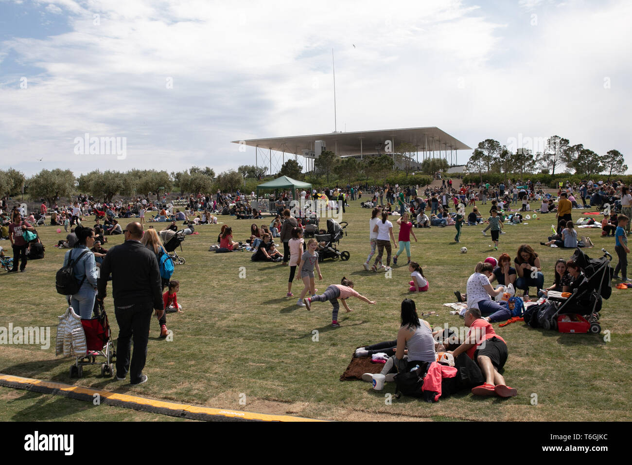 Athens, Greece. 1st May, 2019. People enjoy leisure time during the ...