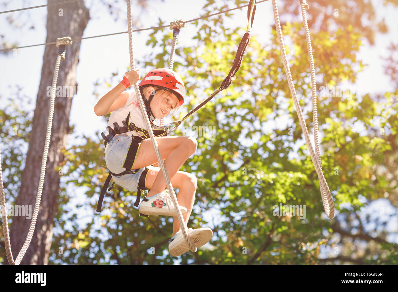 Team rope hi-res stock photography and images - Alamy