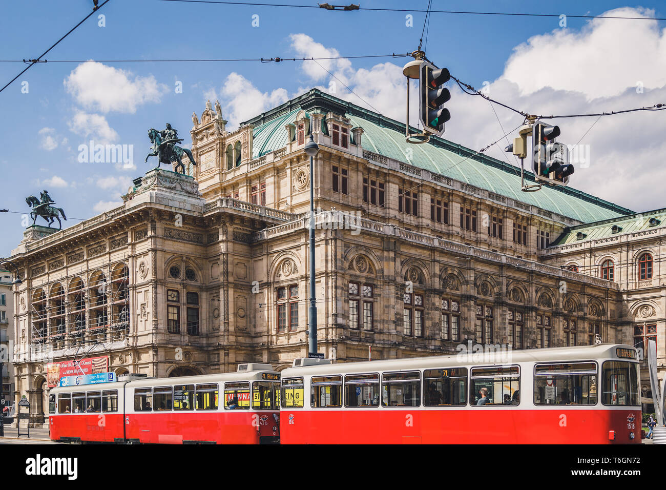 Vienna State Opera Stock Photo - Alamy