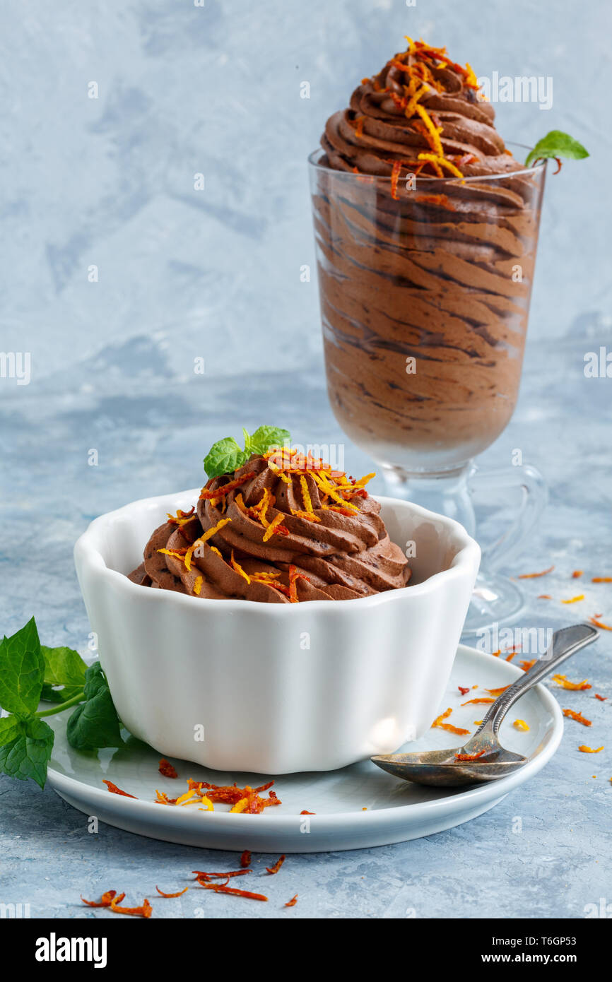 Mousse glass hi-res stock photography and images - Alamy