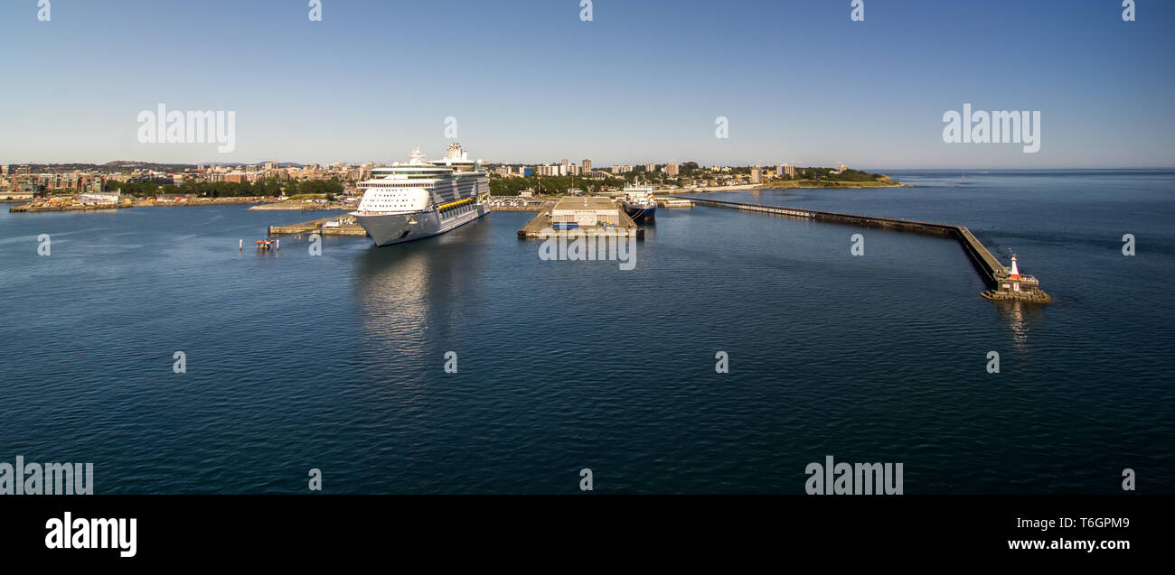 Terminal at ogden point in victoria hi-res stock photography and images ...