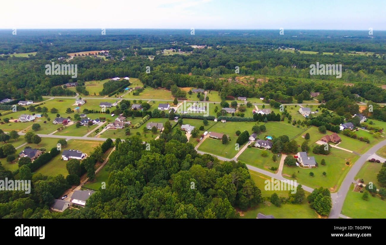 typical american country subdivision neighborhood aerial Stock Photo ...