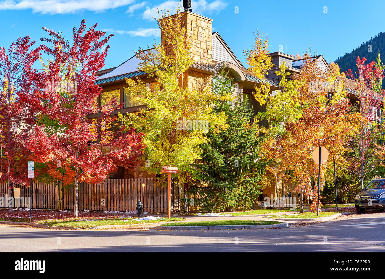 Aspen street hi-res stock photography and images - Alamy