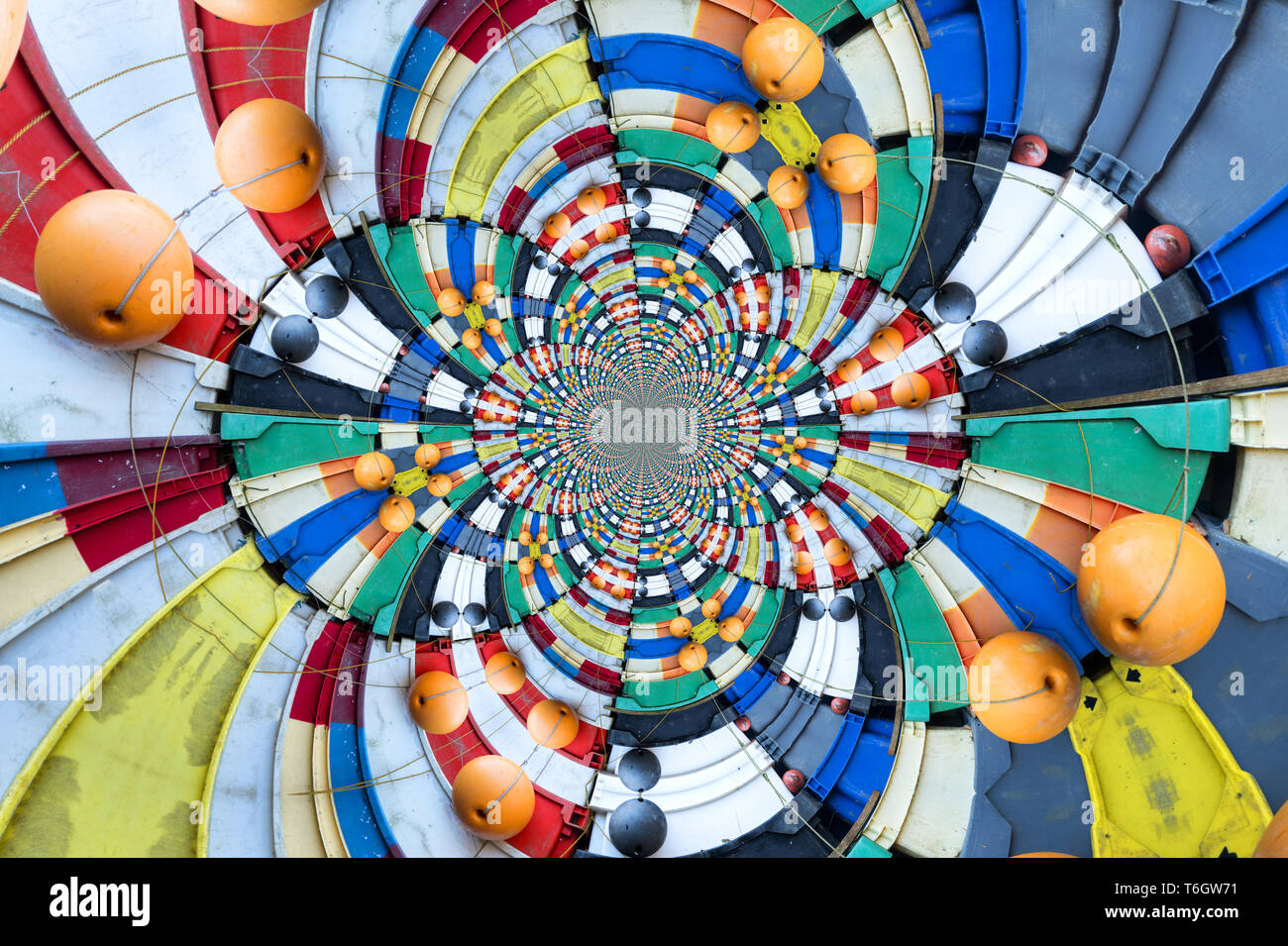 Colorful fish boxes hi-res stock photography and images - Alamy