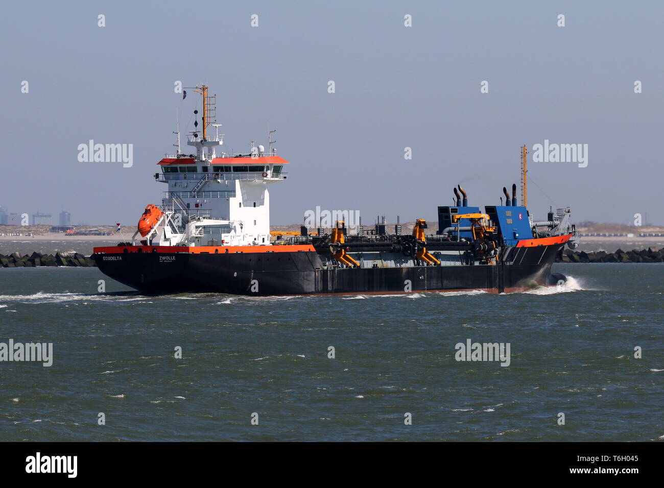 Hopper dredge hi-res stock photography and images - Alamy