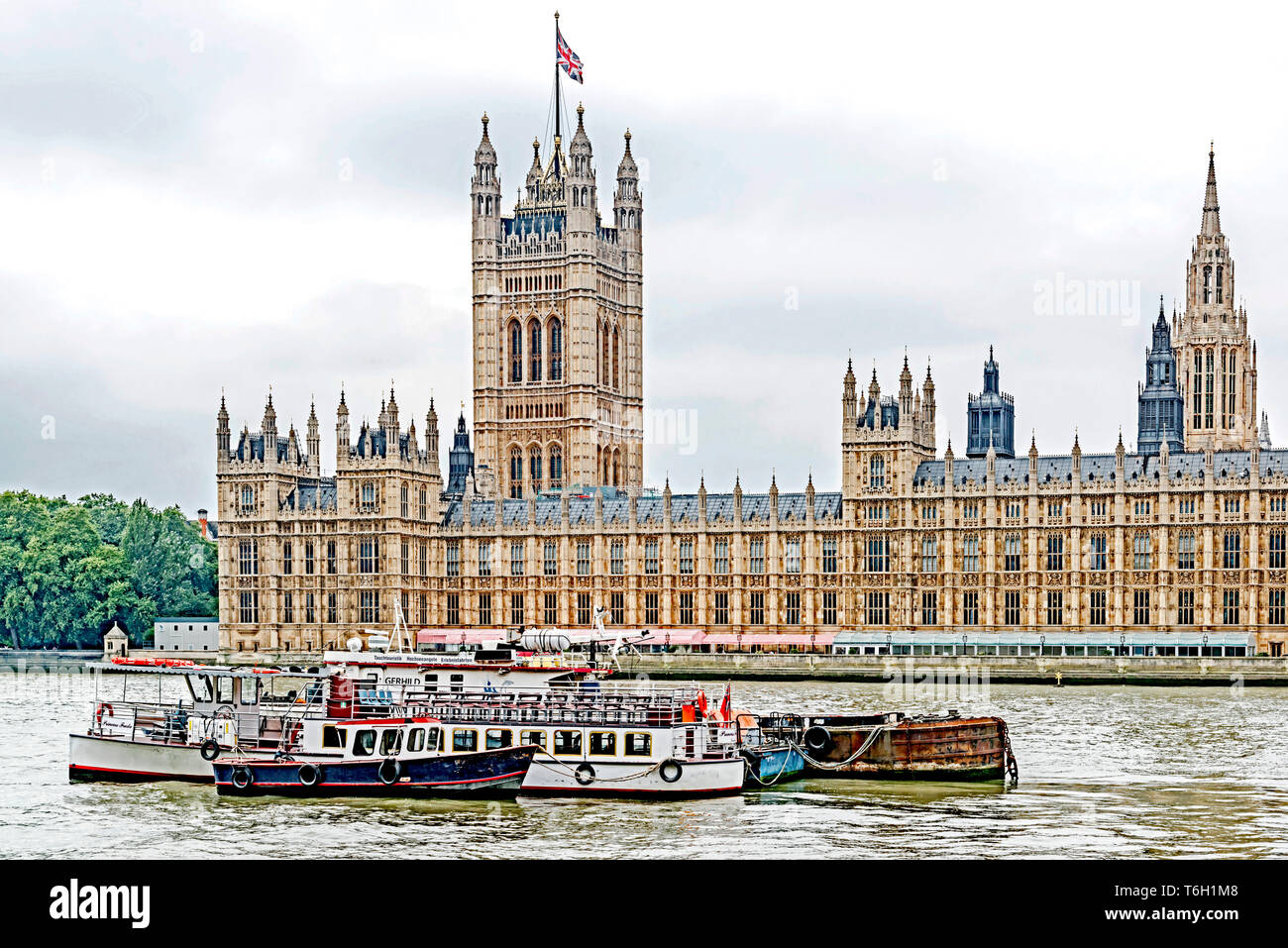 Palace of westminster thames hi-res stock photography and images - Alamy