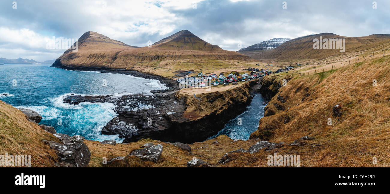 Hike in gjogv hi-res stock photography and images - Alamy