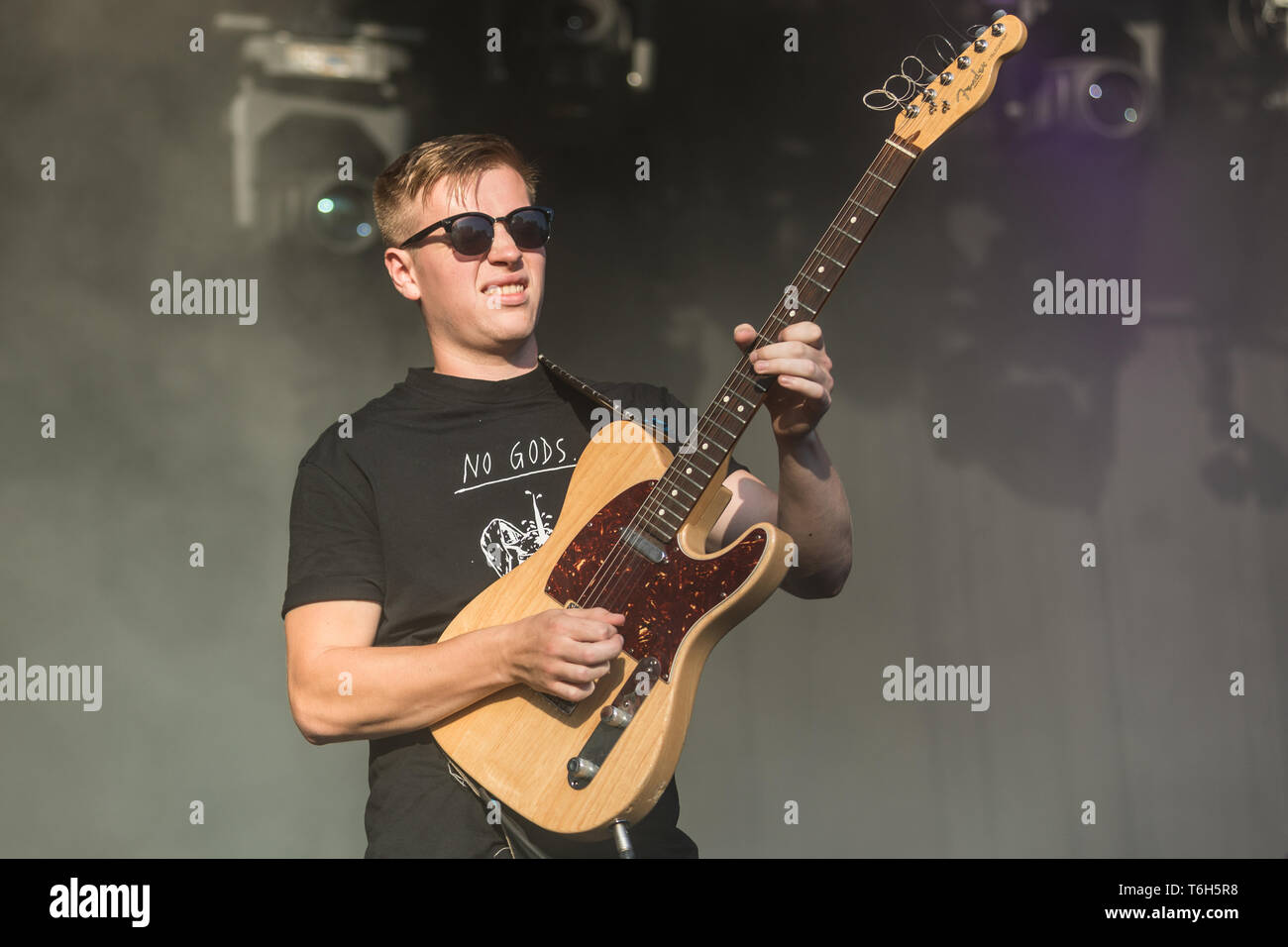 Louis berry singer hi-res stock photography and images - Alamy
