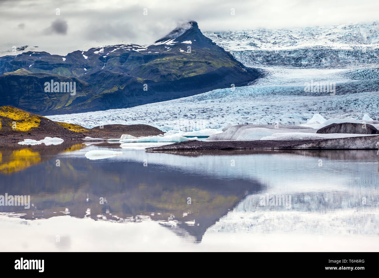 Meltwater hi-res stock photography and images - Alamy