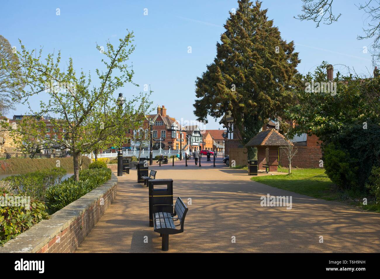 The River walk along the Medway in Tonbridge, Kent, England Stock Photo ...