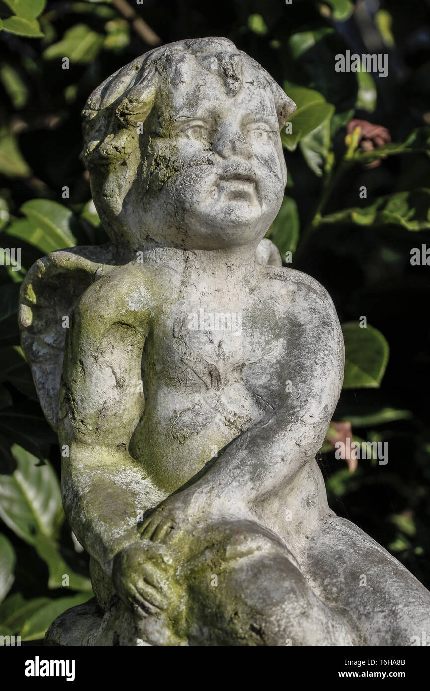 white angel figure Stock Photo - Alamy