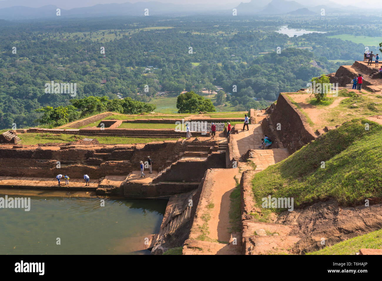 Palace on the rock hi-res stock photography and images - Alamy