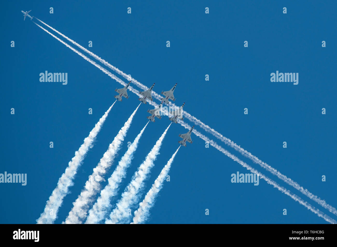 The U.S. Air Force Thunderbirds aerial demonstration team performs a ...