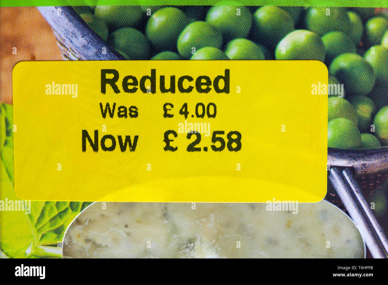 Reduced yellow sticker hi-res stock photography and images - Alamy
