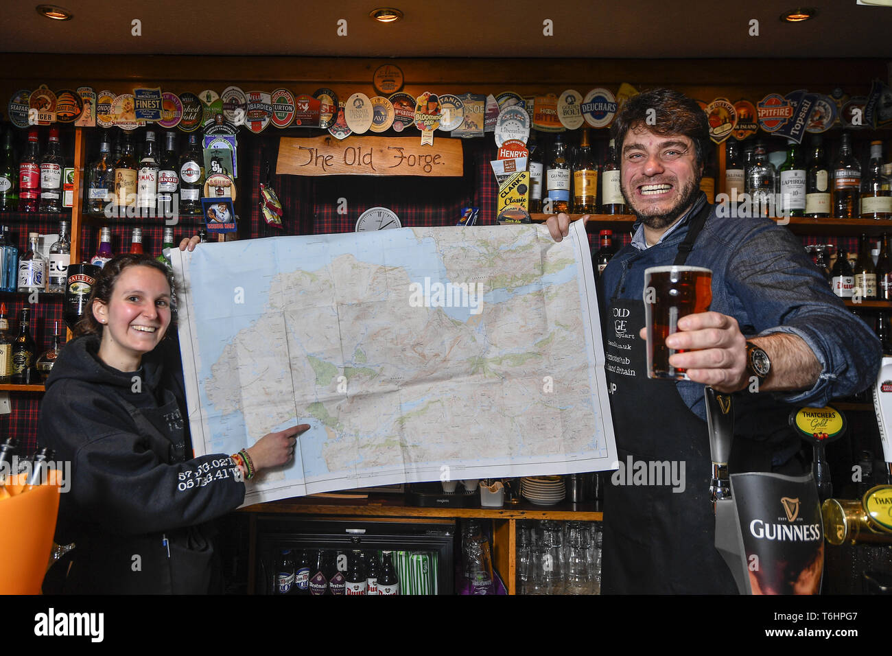 Old forge pub scotland hi-res stock photography and images - Alamy