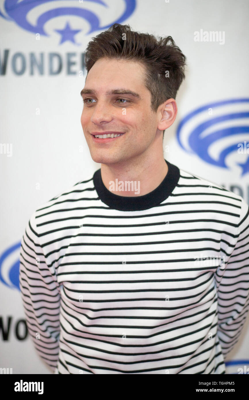 Jeff ward wondercon 2019 hi-res stock photography and images - Alamy