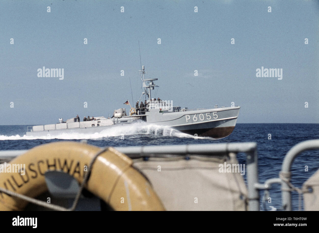 2 schnellbootgeschwader hi-res stock photography and images - Alamy