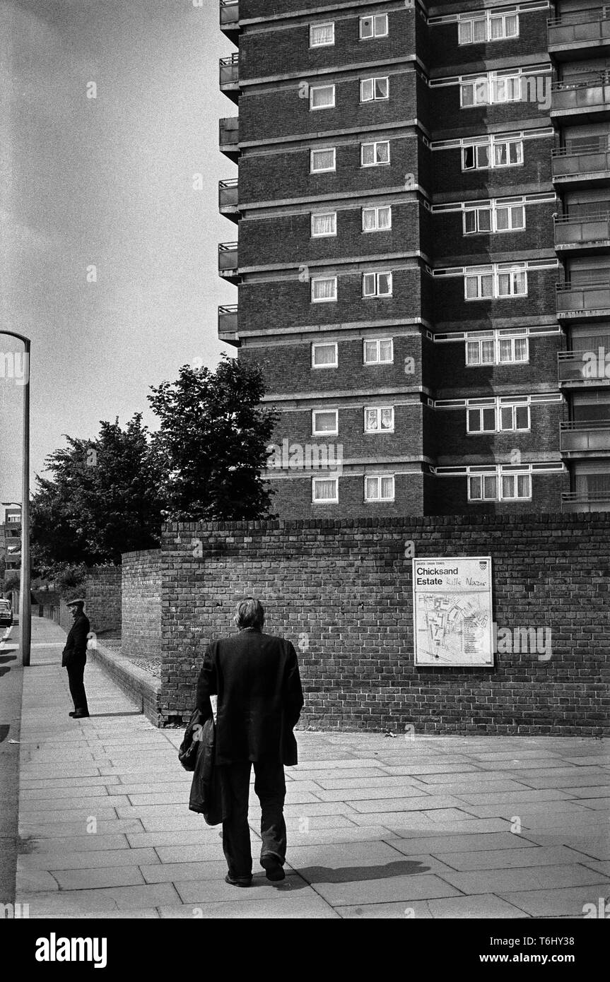 16/28 Tower Hamlets Chicksand Estate Spitalfields 1978 Stock Photo - Alamy
