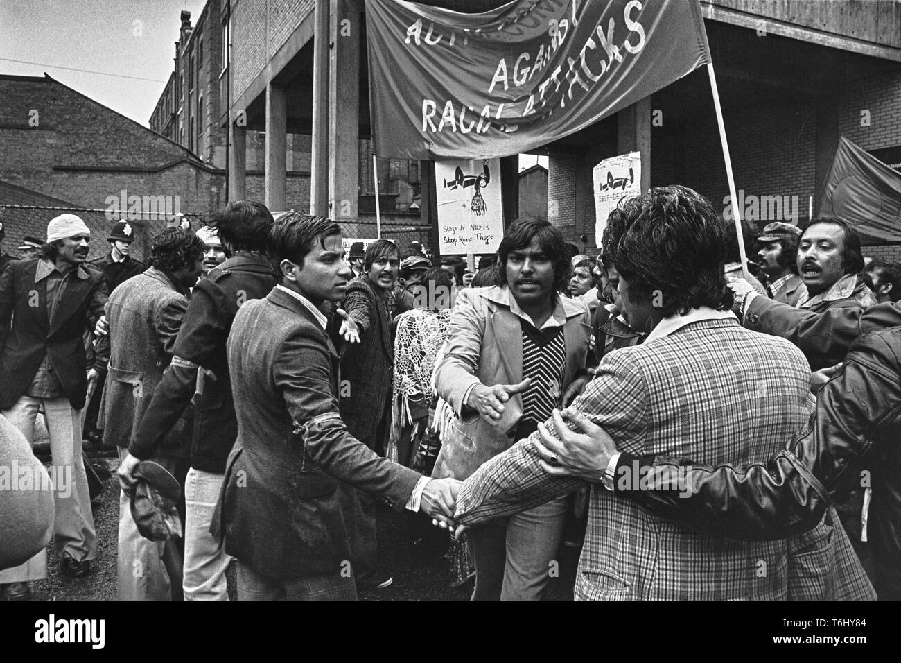 66/14 Tower Hamlets Whitechapel Altab Ali march 1978 Stock Photo - Alamy
