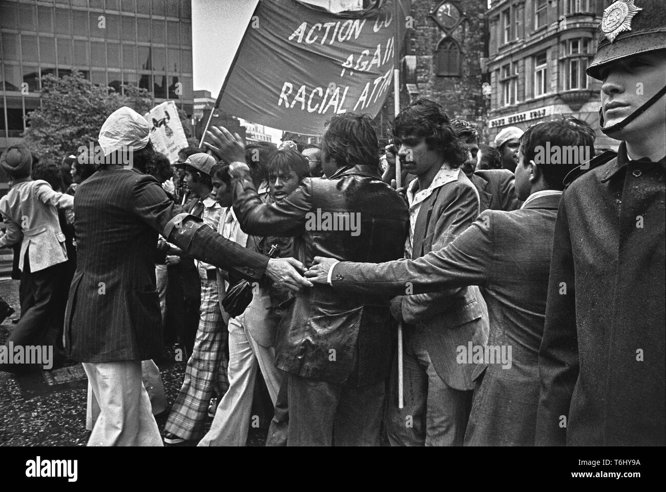 66/29 Tower Hamlets Whitechapel Altab Ali march 1978 Stock Photo - Alamy
