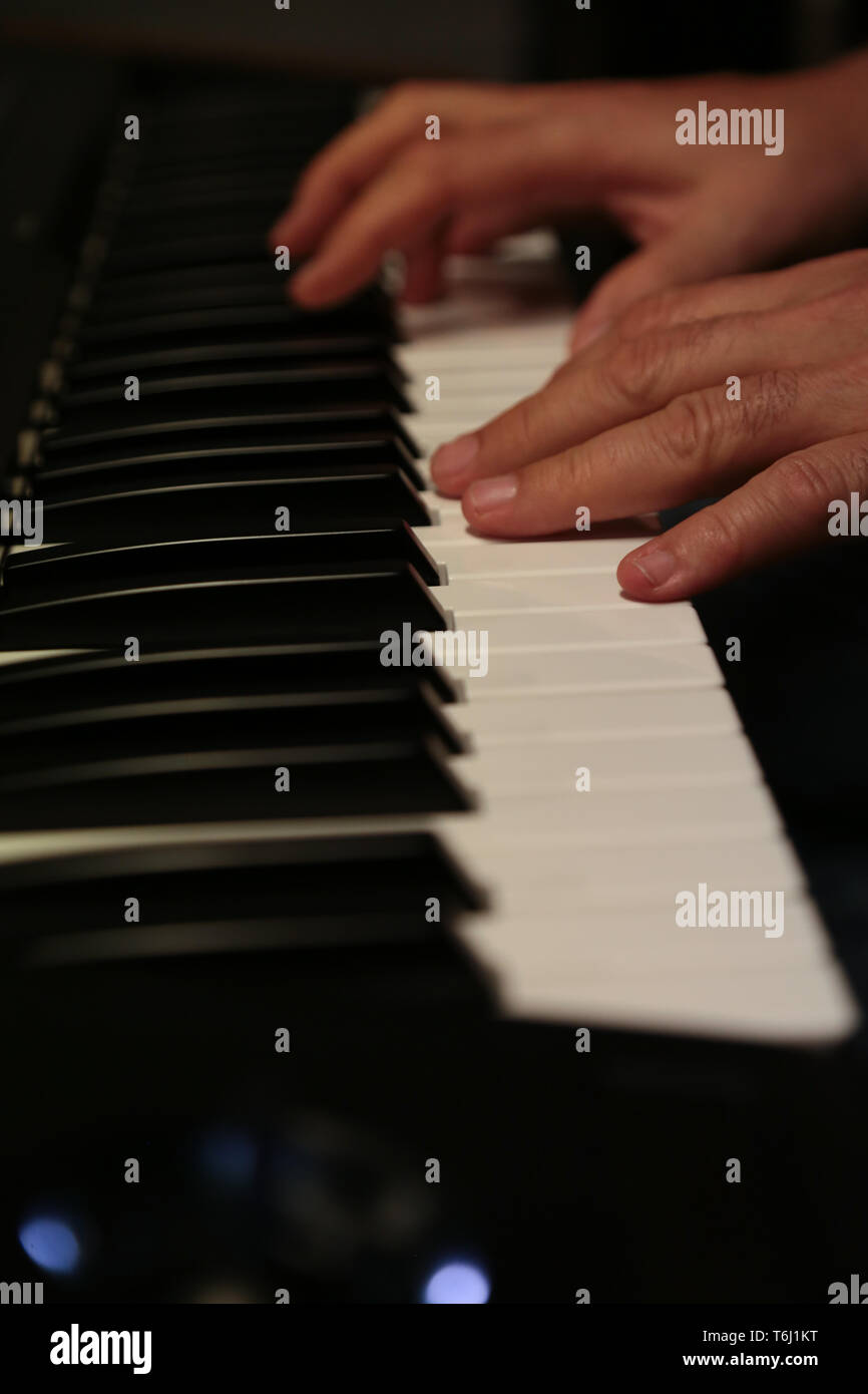 Keyboard taste hi-res stock photography and images - Alamy