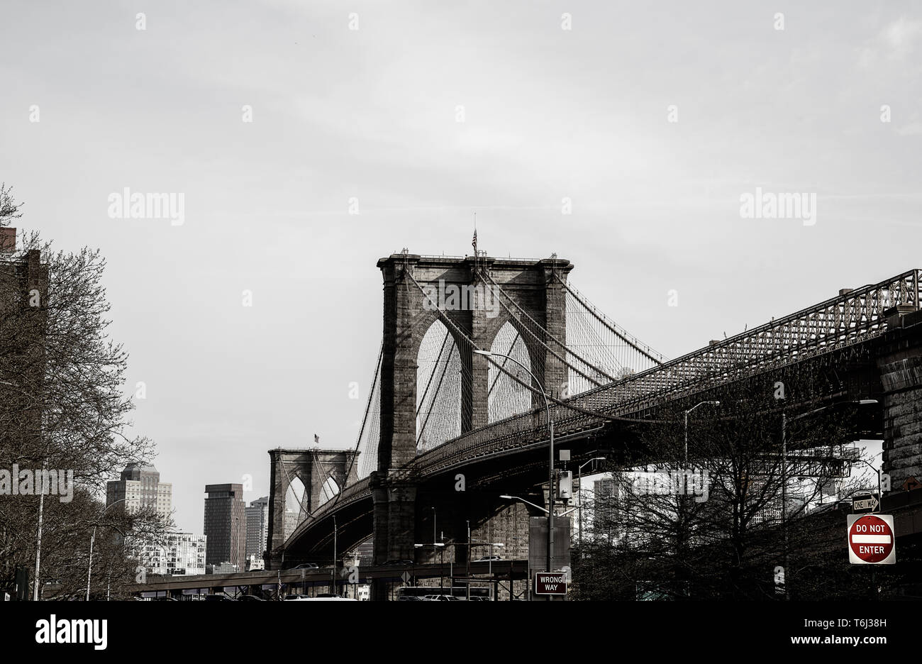 The iconic Brooklyn Bridge Stock Photo - Alamy
