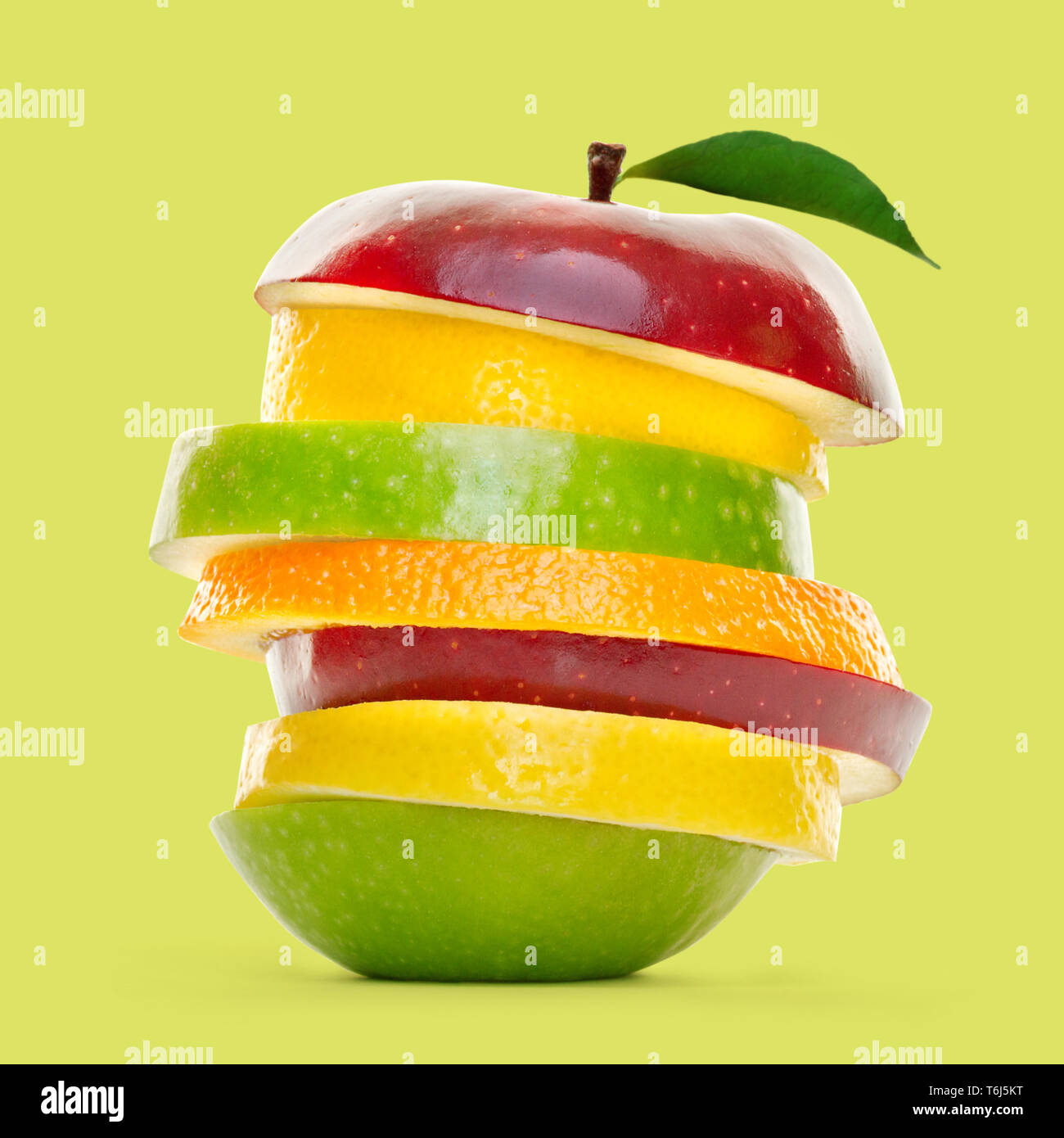 Piled fruit hi-res stock photography and images - Alamy
