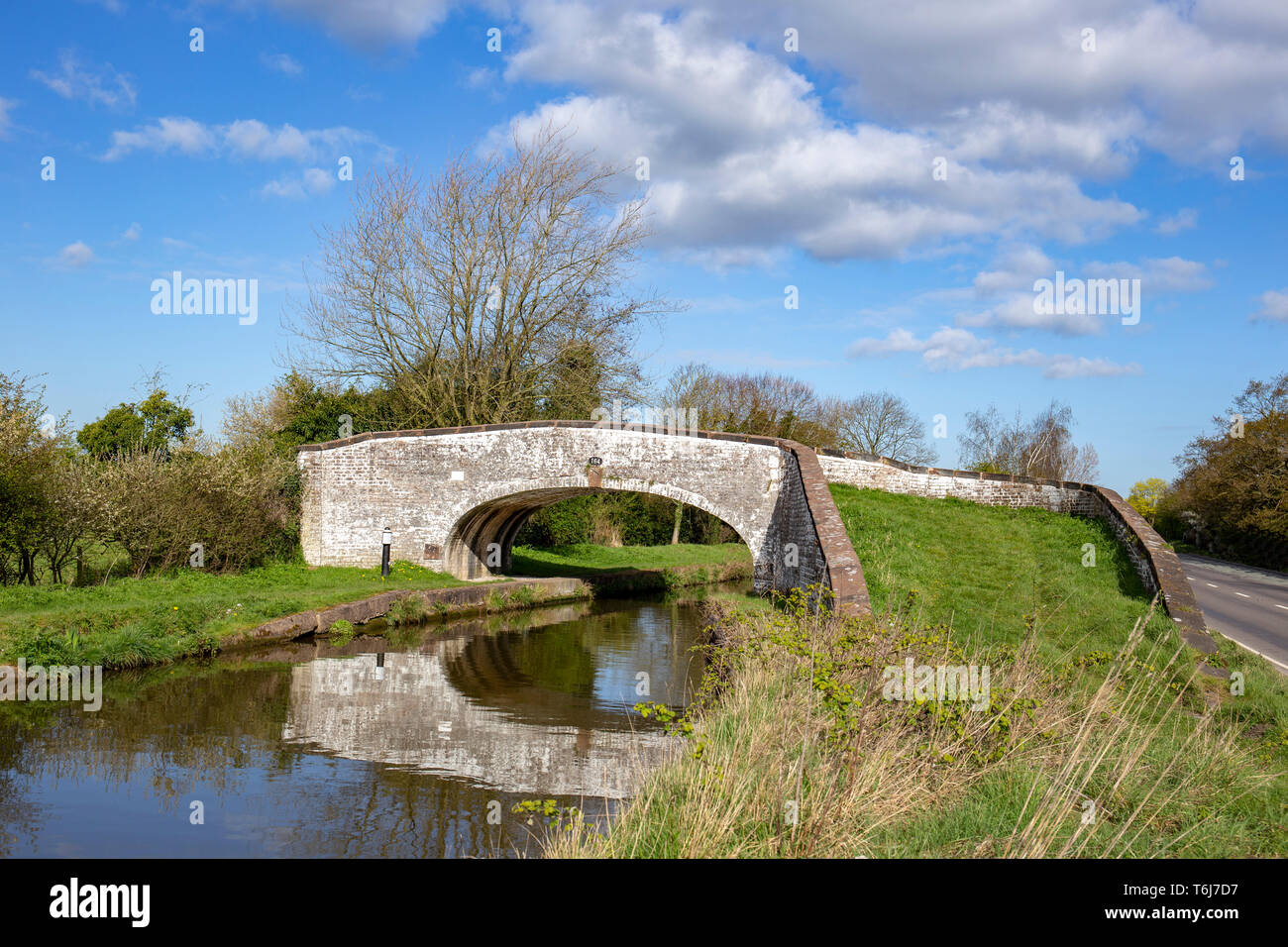 Old trent bridge hi-res stock photography and images - Alamy