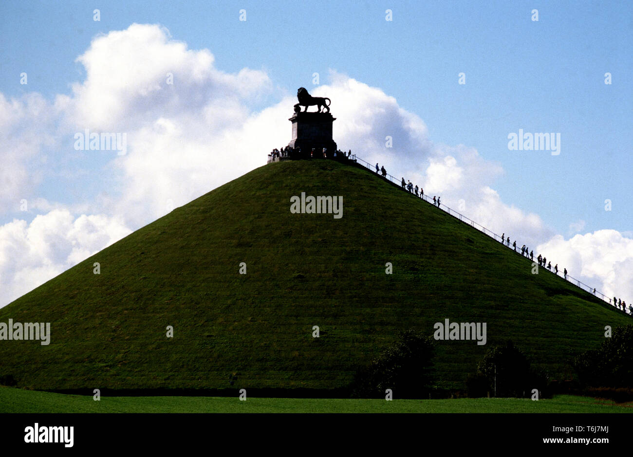 Waterloo Battlefield Butte de Lion Waterloo Belgium 2000 The Lion's ...