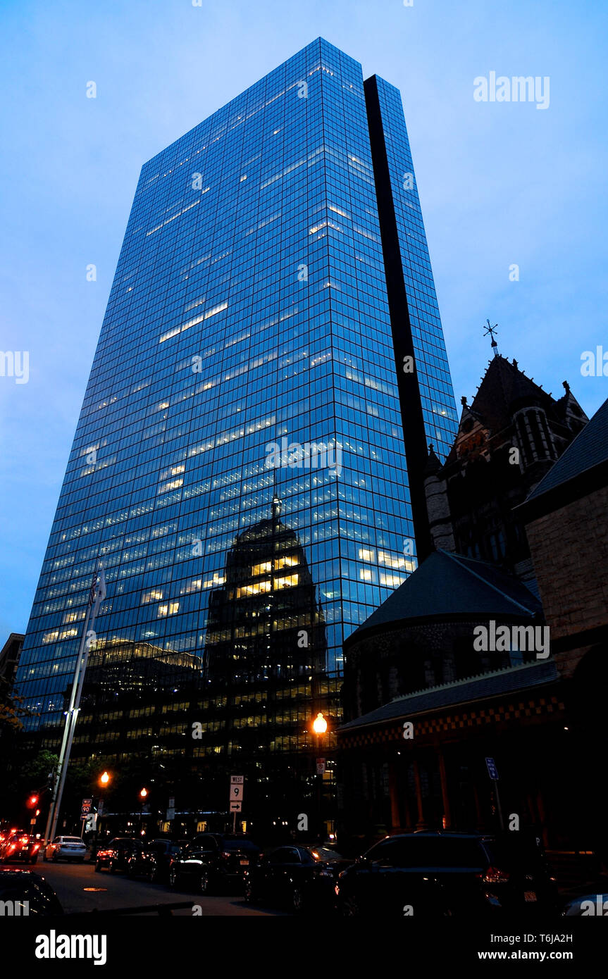 John hancock tower view hi-res stock photography and images - Alamy