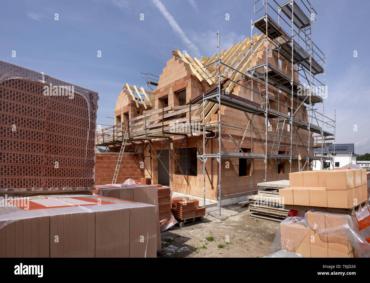 House build construction site hi-res stock photography and images - Alamy
