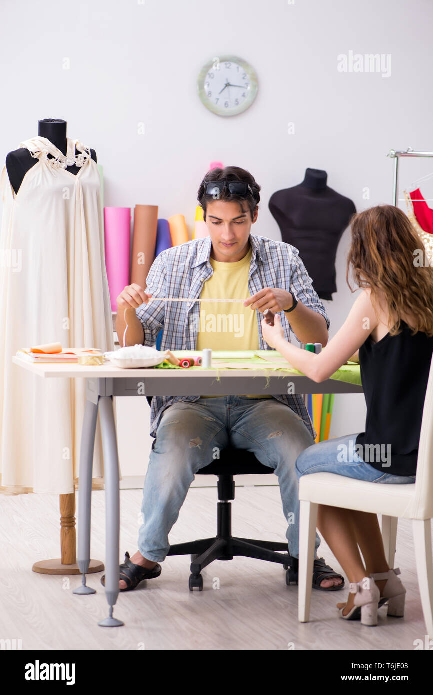 Cu woman sewing in workshop hi-res stock photography and images - Alamy