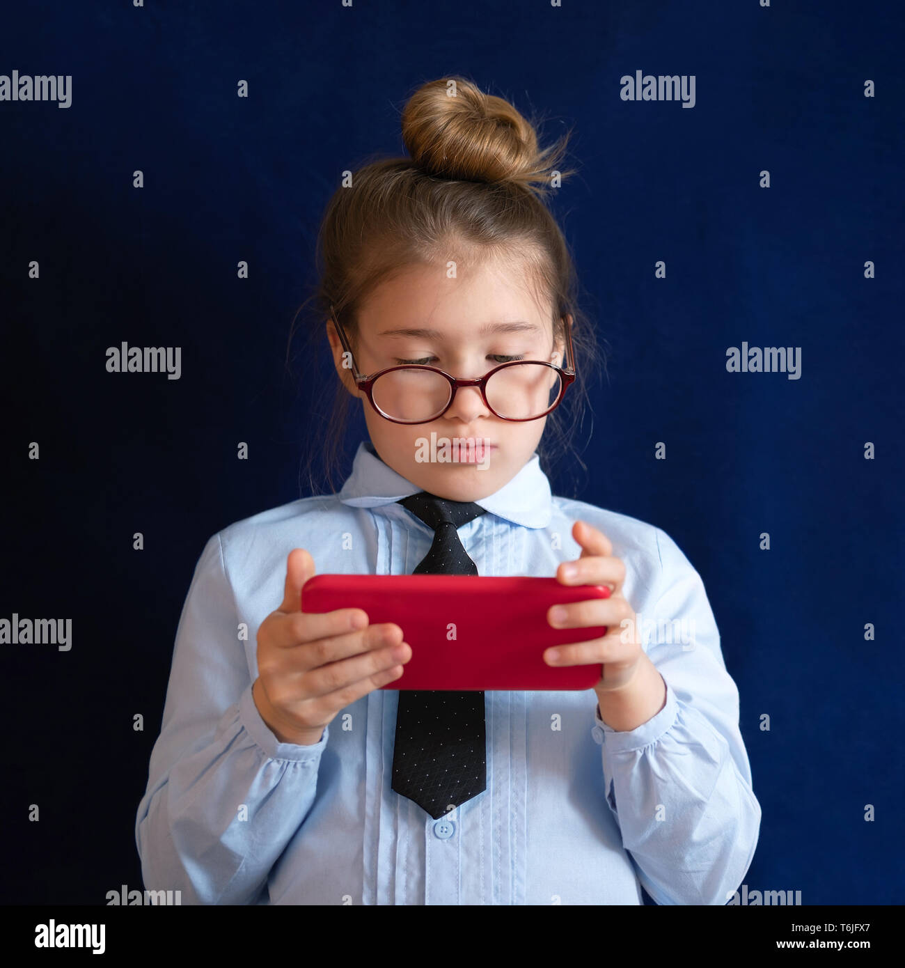 Blue schoolchild hi-res stock photography and images - Alamy