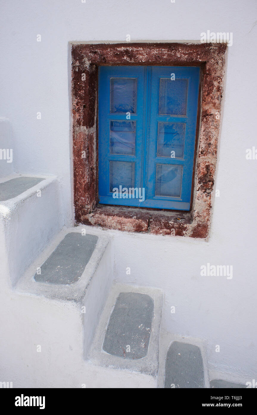 Santorini buildings hi-res stock photography and images - Alamy