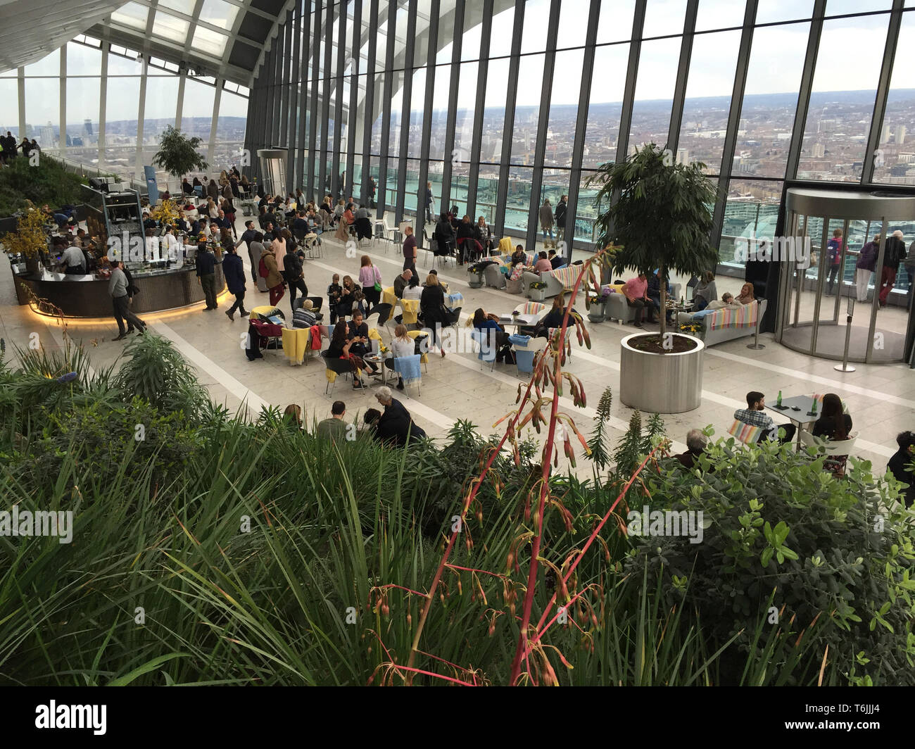 Sky garden london hi-res stock photography and images - Alamy