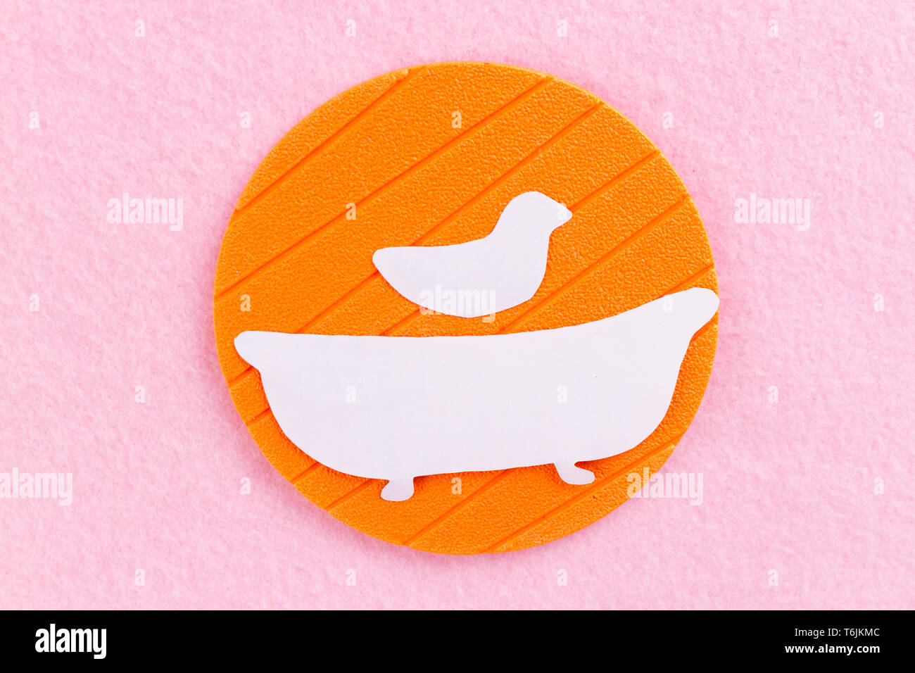 paper art of pink bath. concept image Stock Photo - Alamy