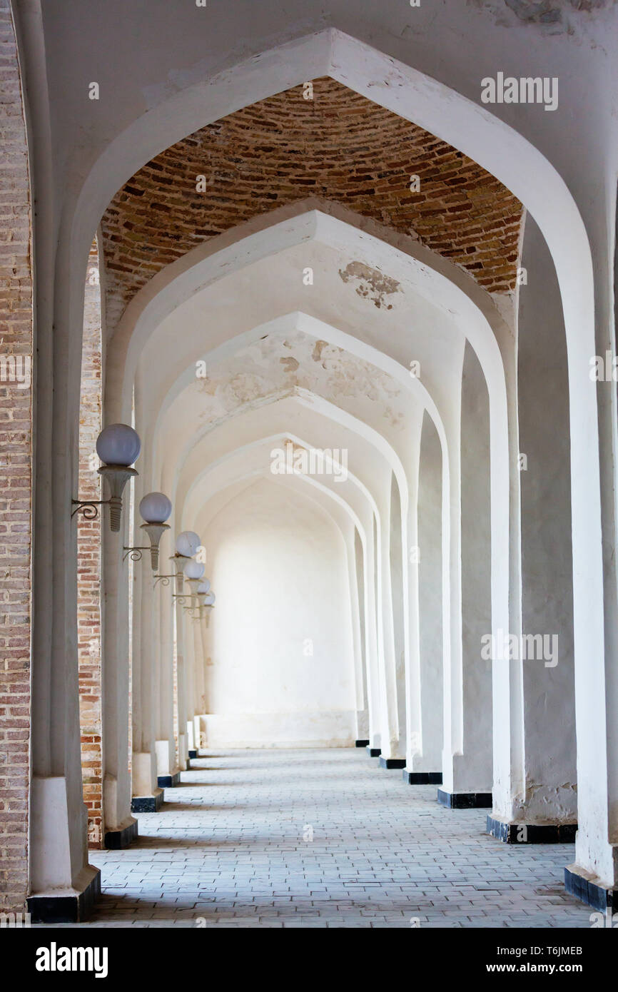 Arabian arches hi-res stock photography and images - Alamy