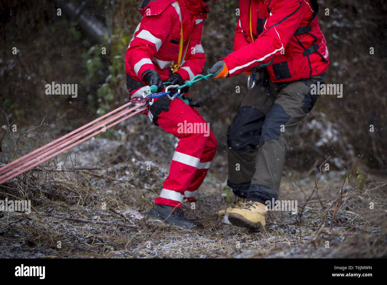 Paramedics mountain rescue service Stock Photo - Alamy
