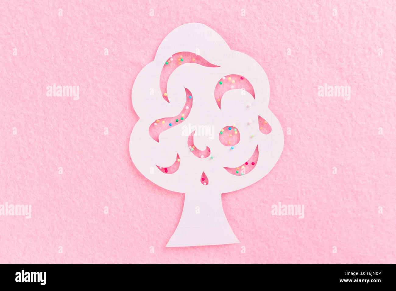 Green crumpled paper shaped in tree. Conceptual image Stock Photo - Alamy