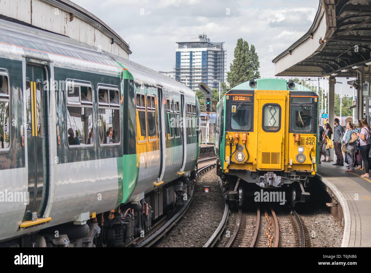 Passenger train arriving modern underground hi-res stock photography ...