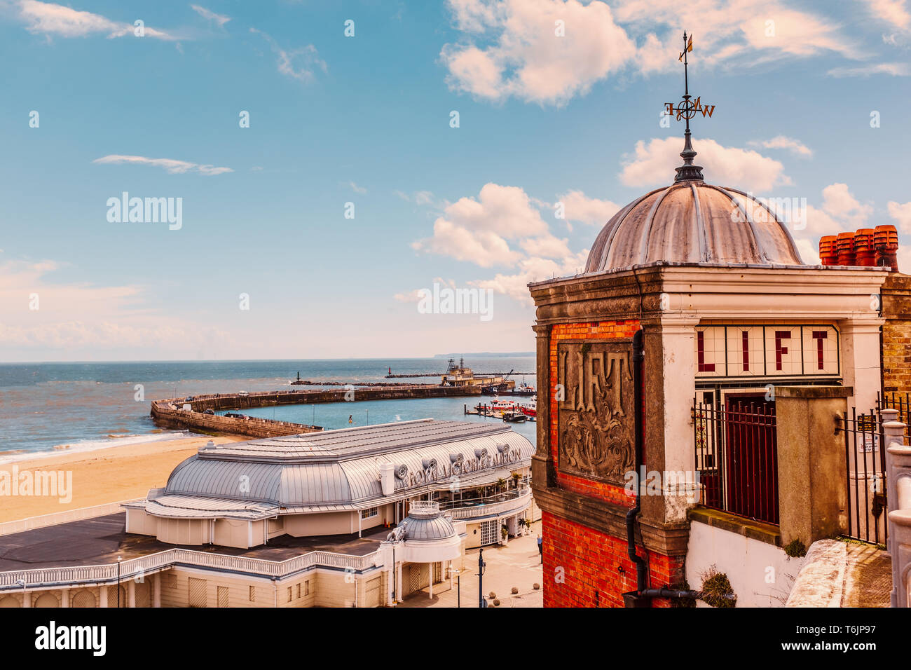 Ramsgate edwardian lift hi-res stock photography and images - Alamy