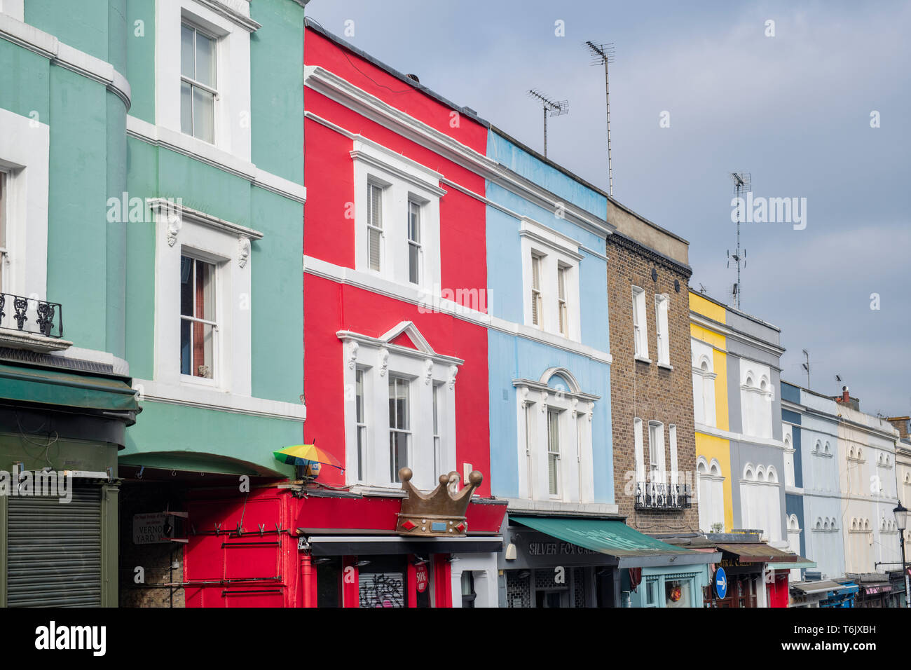 Colourful buildings along Portobello Road. Notting Hill, West London ...