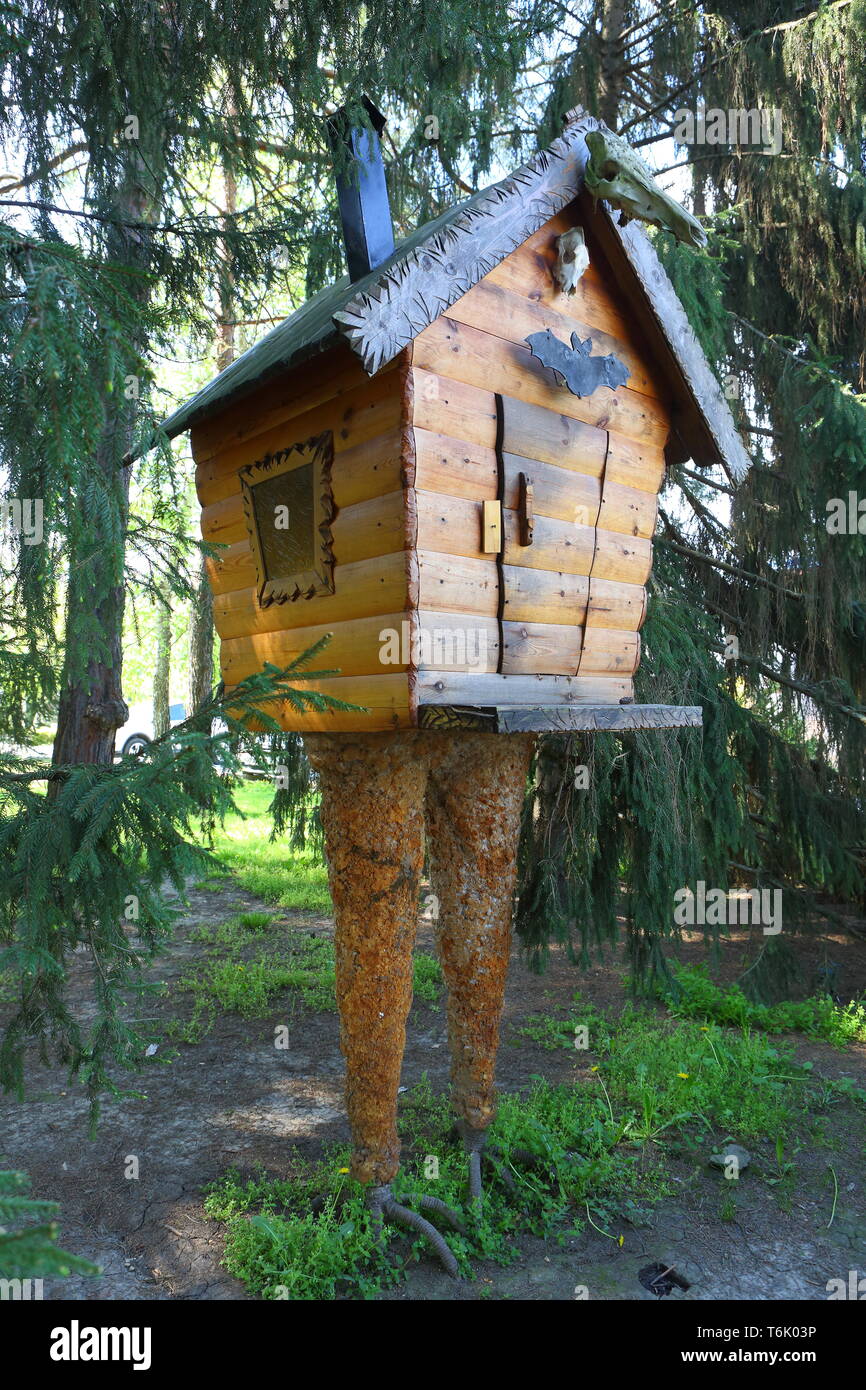 House chicken legs hi-res stock photography and images - Alamy