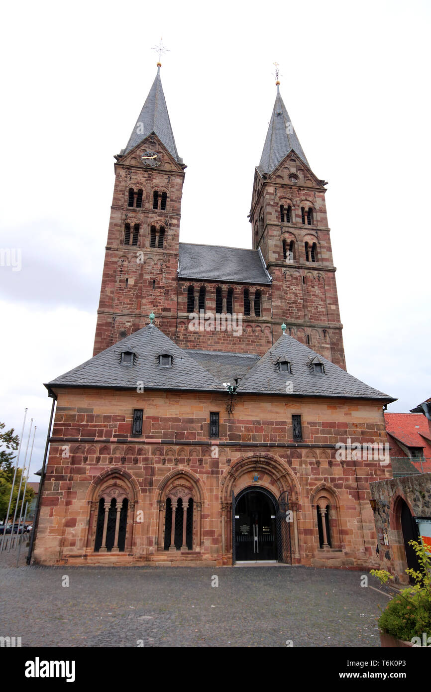Fritzlar cathedral hi-res stock photography and images - Alamy