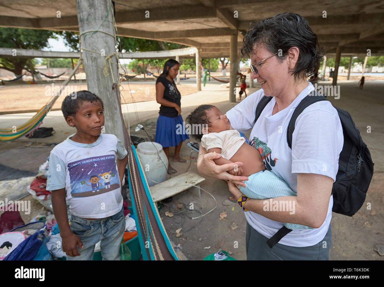 A venezuelan indigenous woman hi-res stock photography and images - Alamy